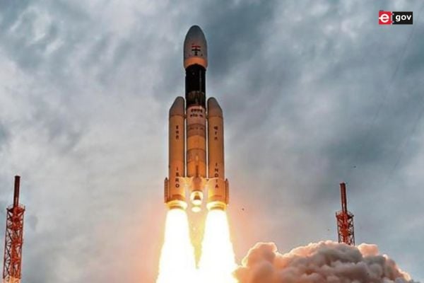 ISRO Invites Private Space Firms to Join India’s First Space Station ...